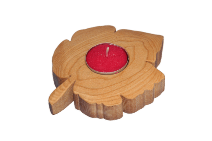 Teelichthalter in Form eines Ahornblattes | cbev.de Holz-Dekoideen